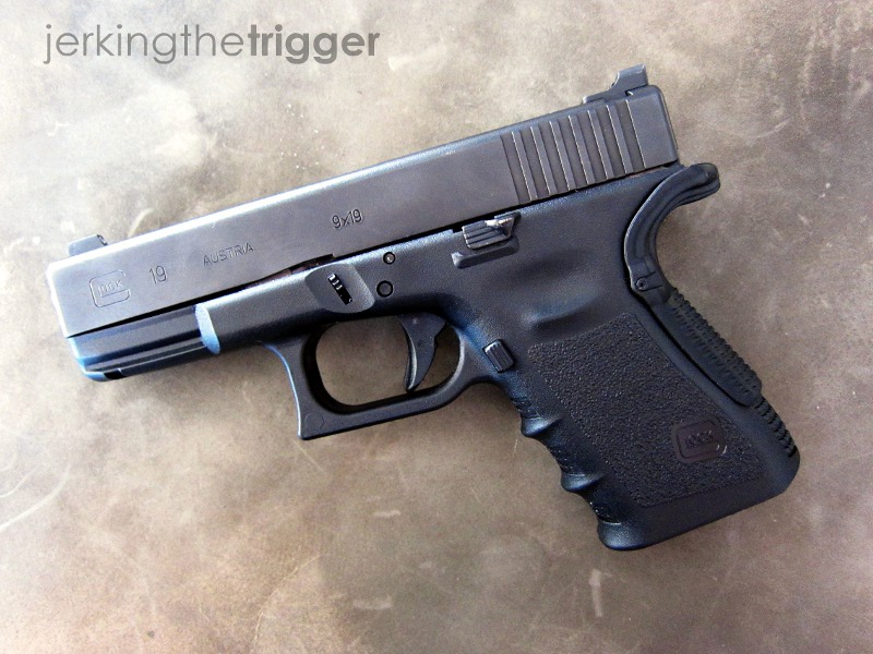 Review: Grip Force Adapter for Glocks | Jerking the Trigger