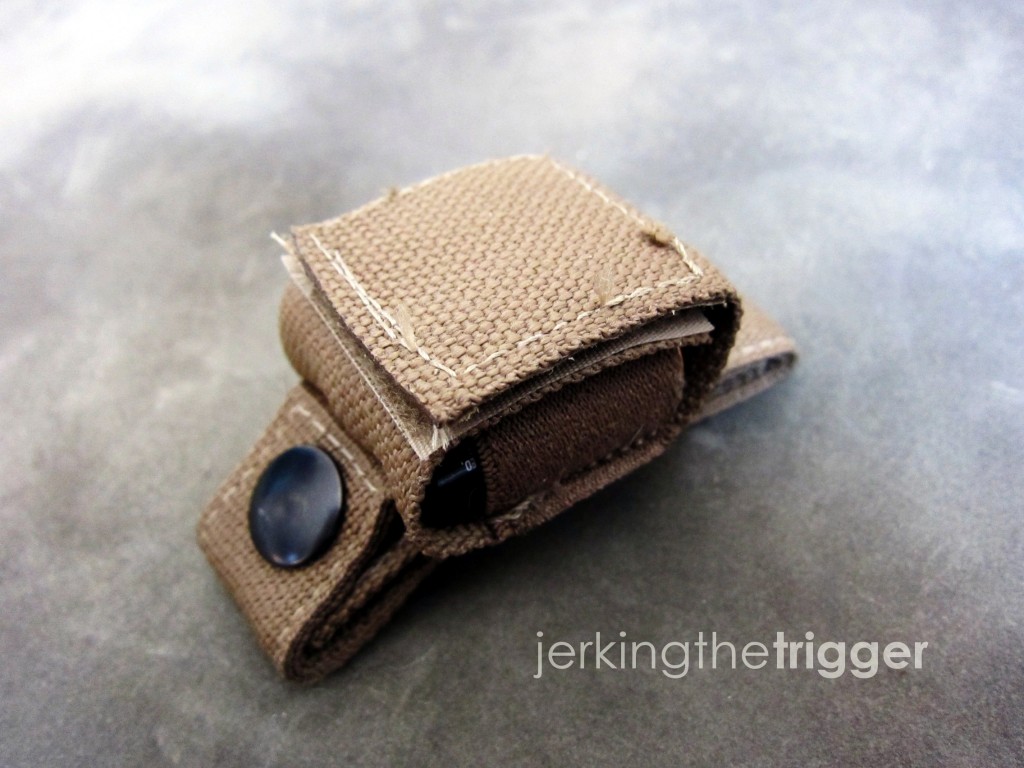 Review: Diamondback Tactical MOLLE CR123 Battery Holder | Jerking the ...