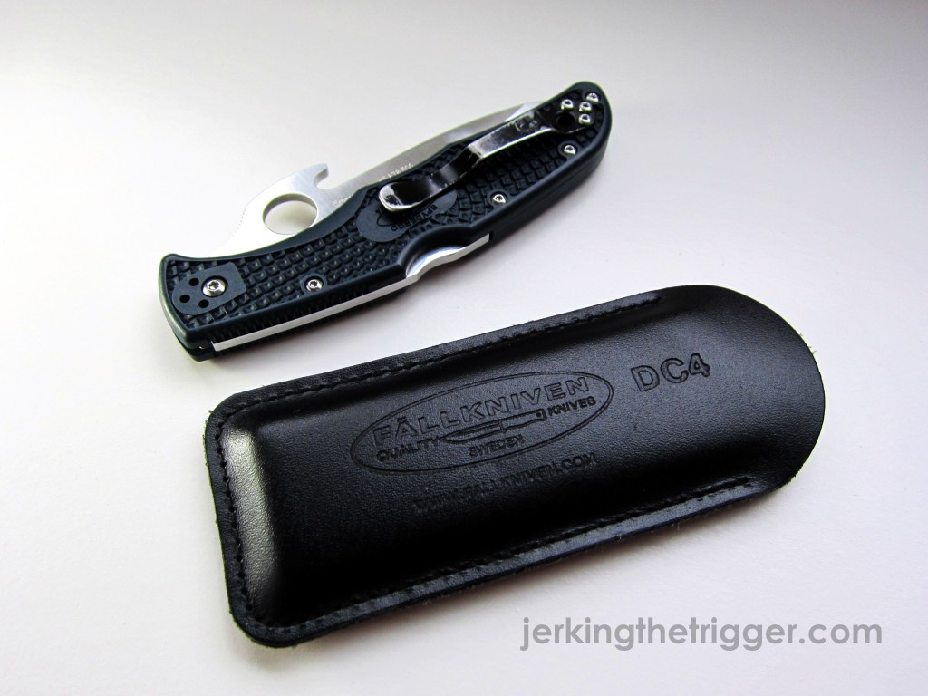 Review: Fallkniven DC4 Diamond/Whetstone | Jerking the Trigger