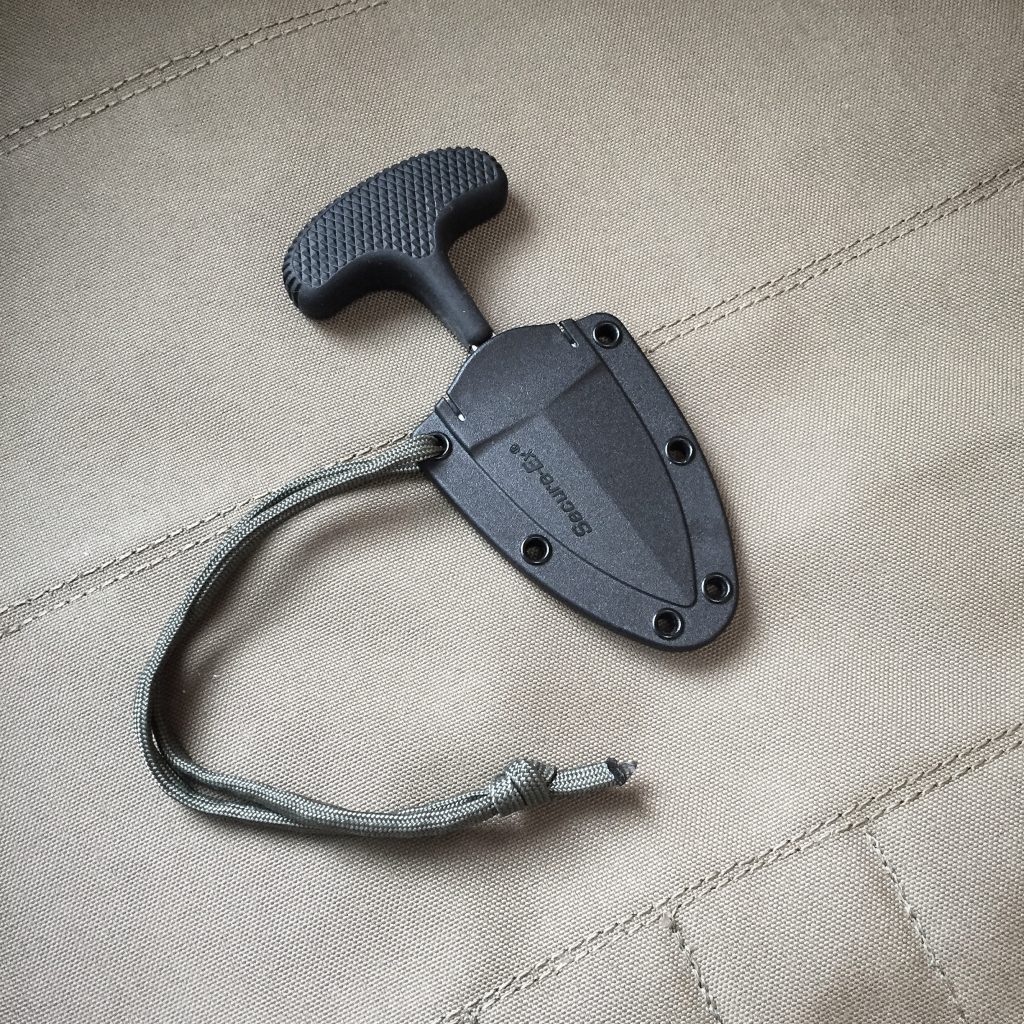 Simple Knife Carry Hack – The Static Cord | Jerking the Trigger