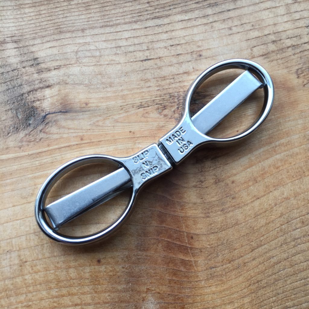 The EDC Tool Roll: SLIP-N-SNIP Folding Scissors | Jerking the Trigger