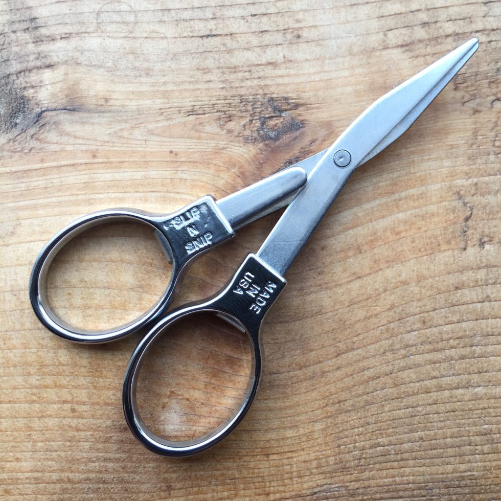 The EDC Tool Roll: SLIP-N-SNIP Folding Scissors | Jerking the Trigger