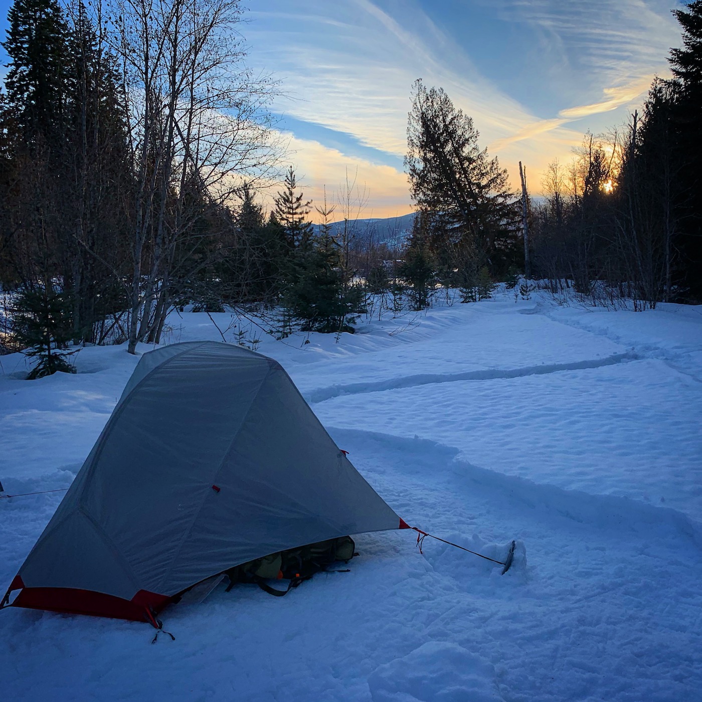 On Foot, Off Grid: Cold Weather, Battery Powered Gear, and You ...